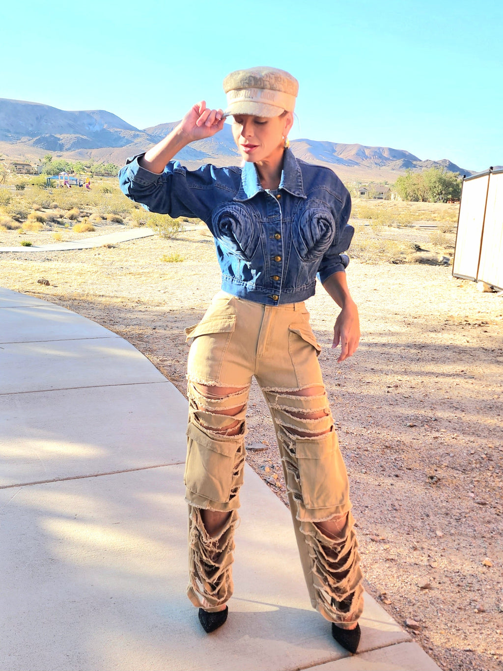 Mercy ripped cargo pants – Shay Btq